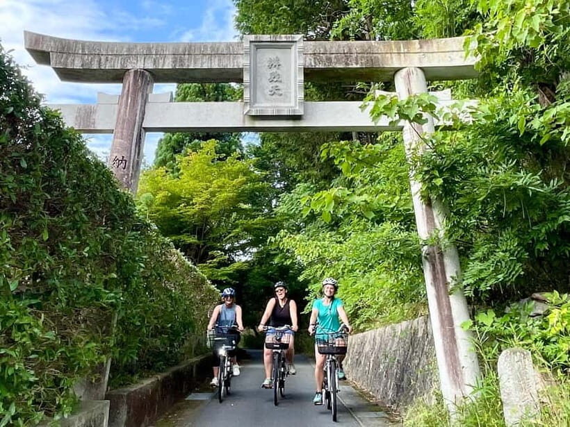 Kyoto : True Kyoto Avoid the crowds E-Bike Tour - An Introduction to Kyotos Hidden Corners