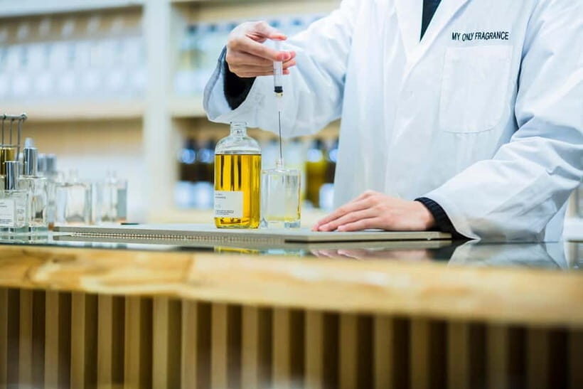 kyoto:Experience creating one-of-a-kind special fragrances - Key Points