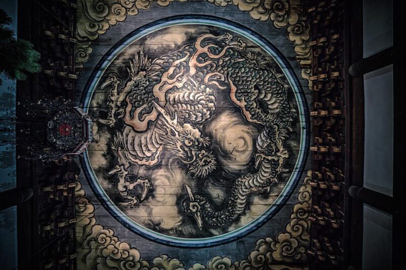 Kyotos Cherry Blossom Splendor: A 3-Hour Sakura Tour - Exploring Myoshinji Temple