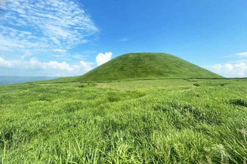 Kyushu Aso Volcano, Aso Boy Scenic Train,Hot Spring Day Tour - Aso Volcano Museum