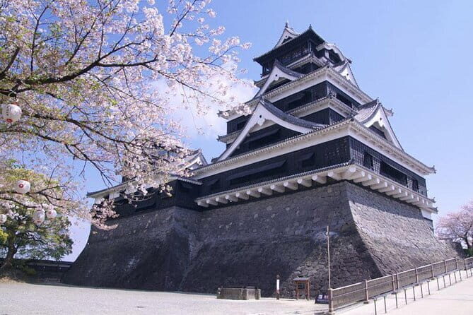 Kyushu Kumamoto and Aso Volcano Castle Day Tour From Fukuoka - Exploring the Itinerary: What You’ll See and Experience