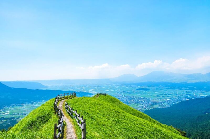 Kyushu: Mt. Aso Volcano, Onsen, and Aso Shrine Full-Day Trip - Key Points