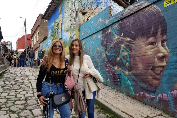 La Candelaria, Mount Monserrate and the Gold Museum in One Day in Bogotá - Understanding the Tours Accessibility and Pricing