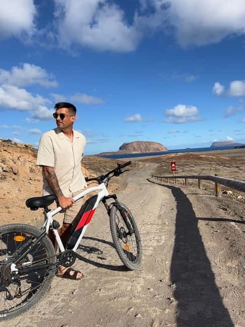 La Graciosa: Rent your ELECTRIC BIKE and explore the island at your own pace. - What to Expect from Your La Graciosa Electric Bike Tour