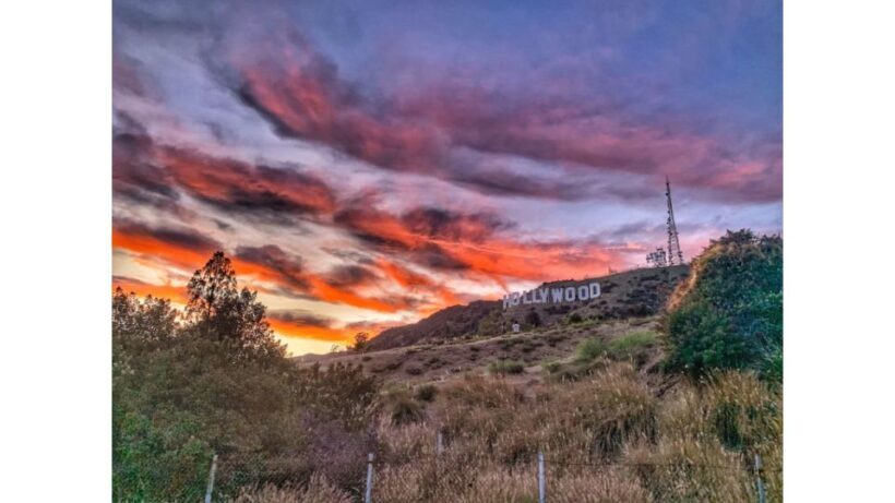LA: Hollywood Sign Tour with Comedians, Dogs, & Epic Photos - FAQs