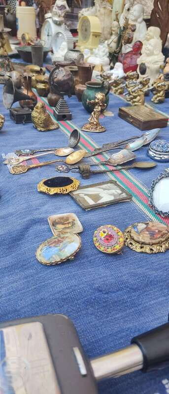 La Lagunilla's Antique Bazaar - Whats Included and Whats Not