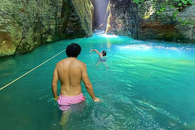 La Leona Waterfall Adventure Hike Half Day - Location and Accessibility