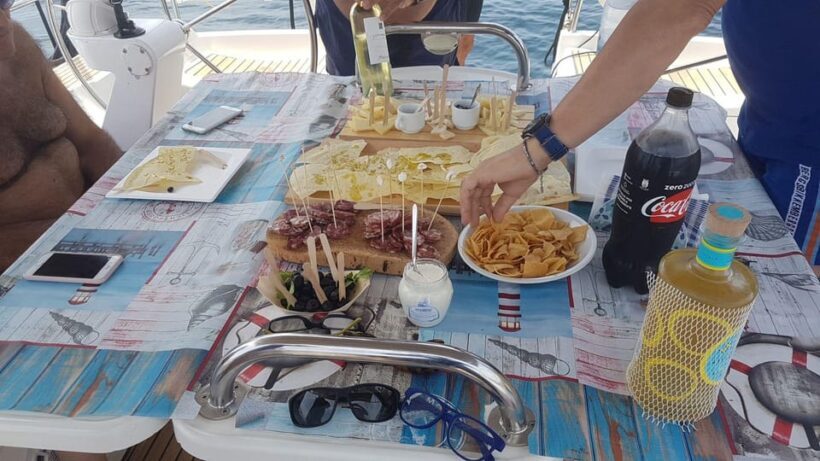 La Maddalena Arcipelago: sailing tour among the Islands - Key Points