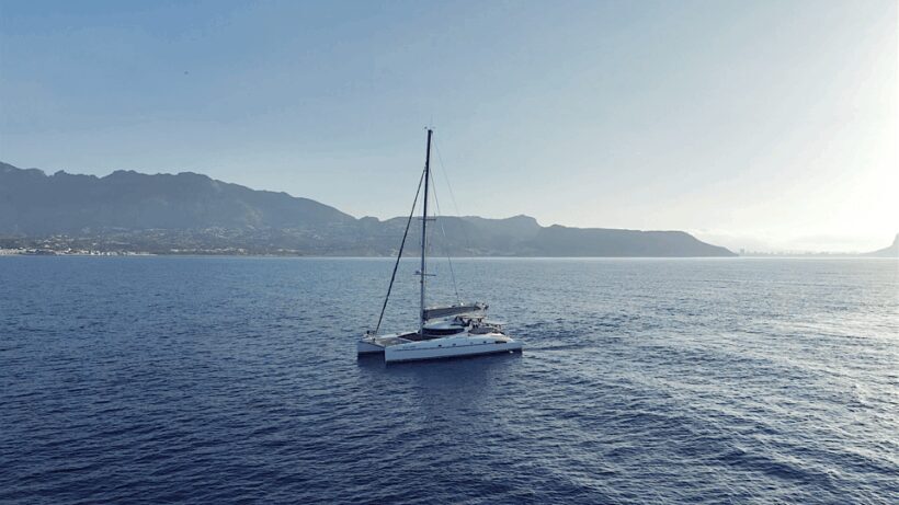 La-Manga: Private luxury yacht rental - Key Points