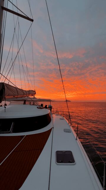 La-Manga: Private luxury yacht rental - An In-Depth Look at the Luxury Yacht Experience