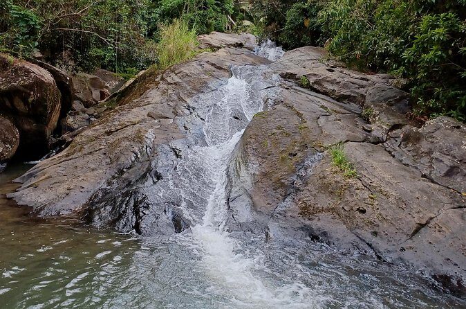 La Pailas River and Luquillo Beach Experience - Stop 2: Luquillo Beach and Kiosks