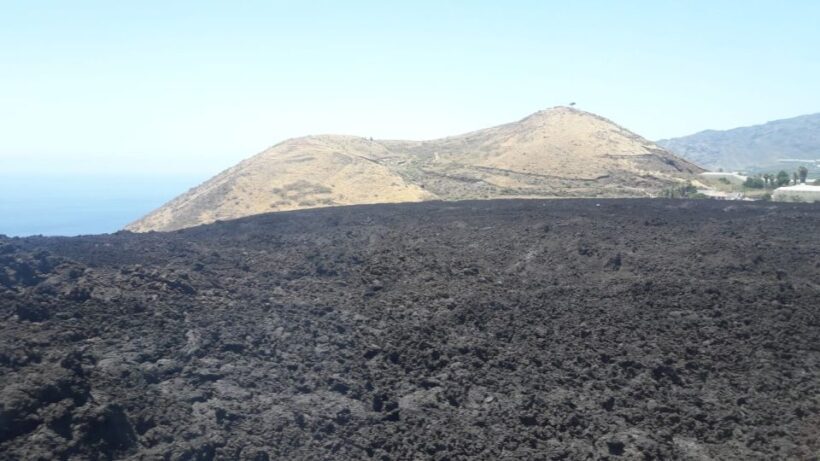 La Palma: San Antonio and Teneguia Volcanos Tour by 4x4 Bus - The Experience: What Travelers Can Expect