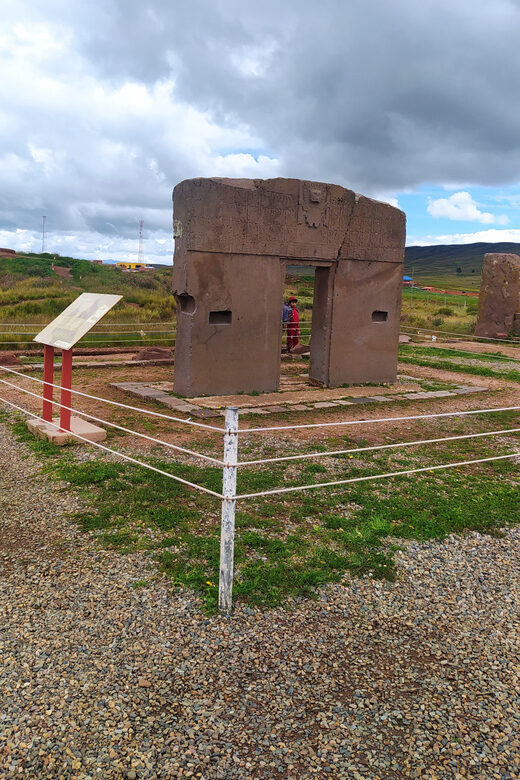 La Paz, Tiahuanaco shared tour guided tour - What the Tour Includes and What It Doesn’t