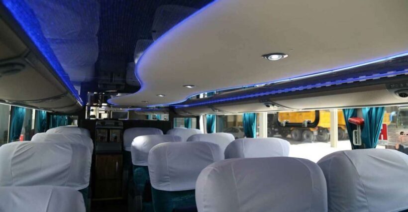 La Paz: Uyuni Salt Flats & Isla Incahuasi 5-Day Bus Tour - Key Points