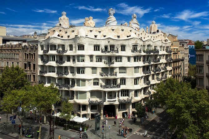 La Pedrera Guided Tour with Fast Track Access - Casa Milà’s Exterior and Architecture