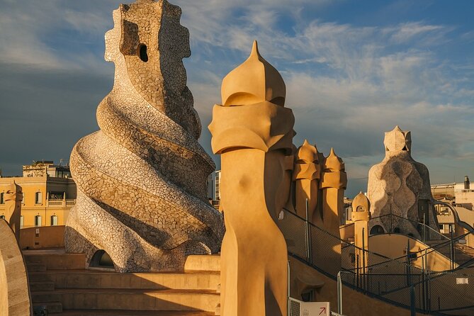 La Pedrera Guided Tour with Fast Track Access - Inside the Building: Period-Furnished Flat and Details