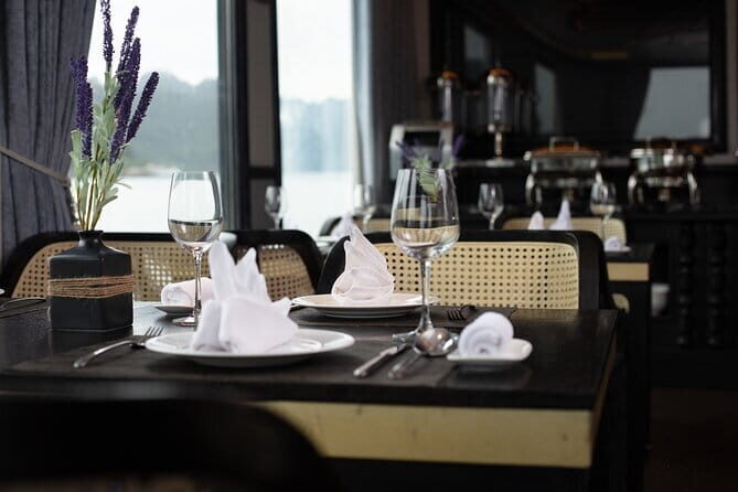 La Pinta Cruise 2-day Explore Halong and Lan Ha Bay from Hanoi - Exploring the Itinerary in Detail