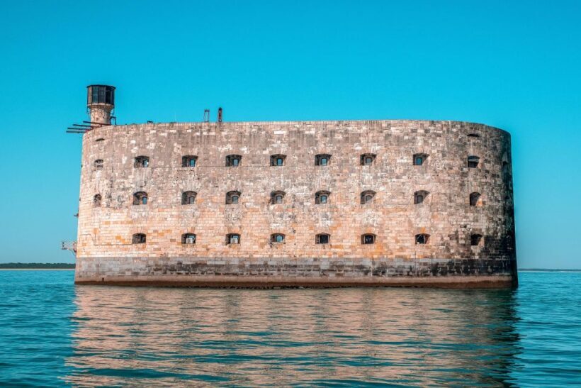 La Rochelle: Boat trip to Fort Boyard (2h00) - Starting Point: La Rochelle’s Old Port