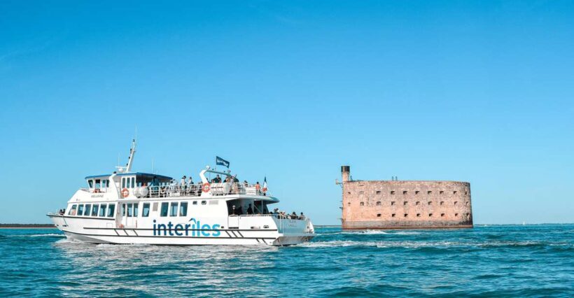 La Rochelle: Boat trip to Fort Boyard (2h00) - The Journey to Fort Boyard