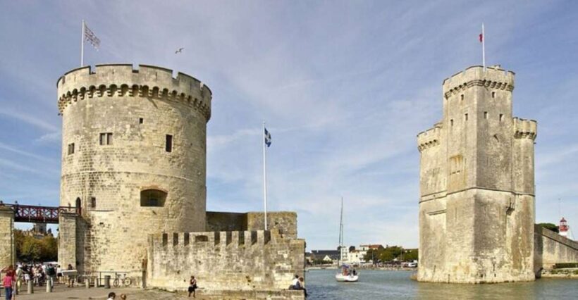 La Rochelle: Private custom tour with a local guide - A Detailed Look at the Tour Experience