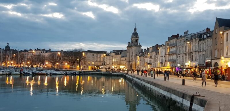 LA ROCHELLE WALKING GUIDED VISIT - What We Loved About This Tour