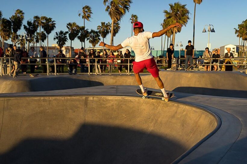 LA: Santa Monica & Venice Beach Bike Adventure - Key Points