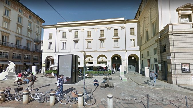 La Scala Theatre and Museum Tour in Milan With Private Guide - Auditorium and Foyer Highlights