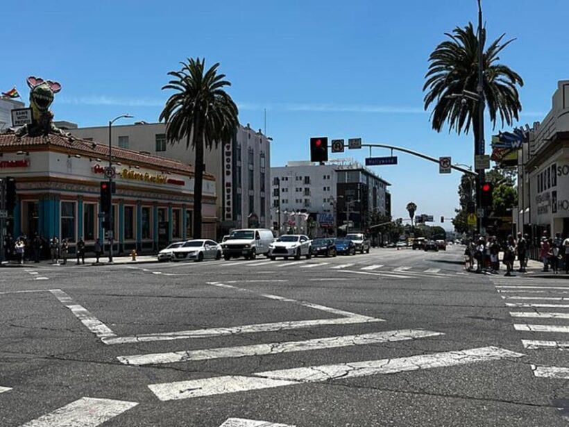 LA: Self-Guided Mystery Tour on Hollywood Boulevard (ENG) - Key Points
