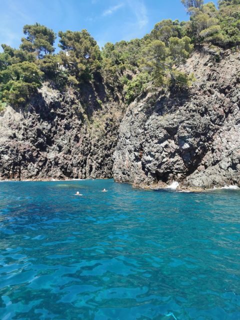 La Spezia: Framura Boat Tour with Snorkeling and Drinks - Exploring the Coastline of Framura: What to Expect