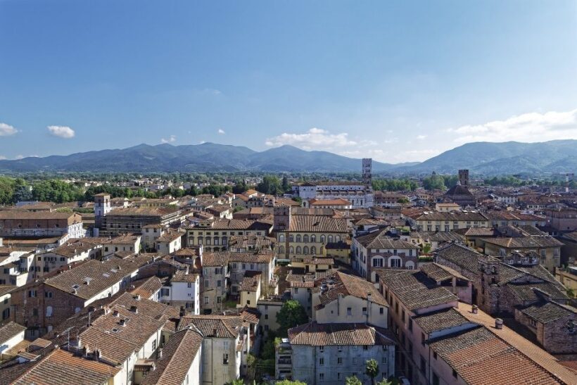 La Spezia: Full-Day Pisa and Lucca Excursion - Key Points