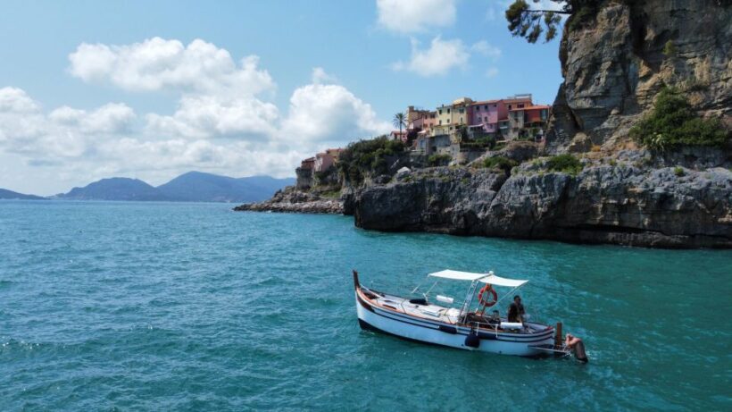 La Spezia: Sunset boat tour in Golfo Dei Poeti - Practical Tips and Considerations