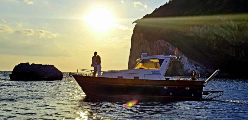 La Spezia: Sunset Boat Tour with Aperitivo and Snacks - The Itinerary: What to Expect