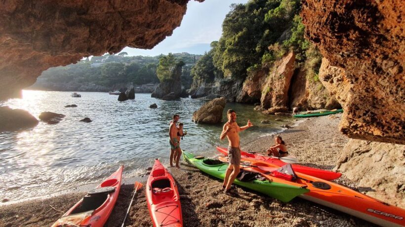 La Spezia: Sunset Kayak & Caves Tour w/ Swimming & Aperitif - The Sum Up: Who Will Love This?