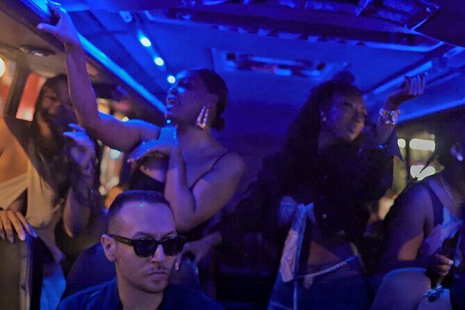LA: TMZ Hollywood Nightlife Bar and Club Tour with Onboard DJ - Who Will Love This Tour?