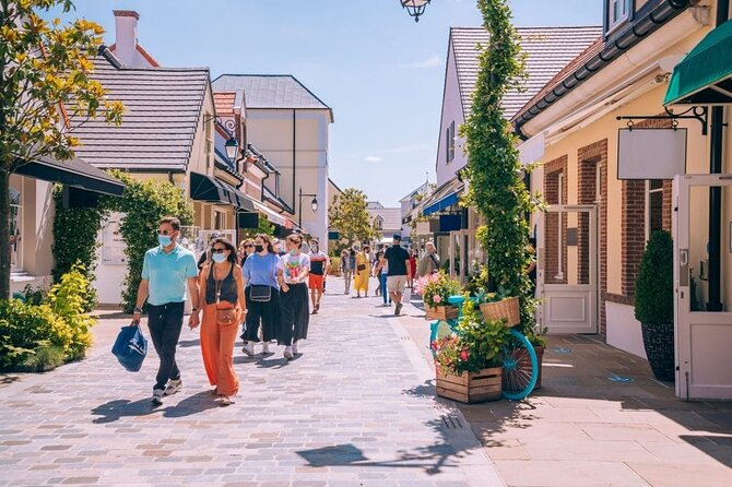 La Vallée Village - Parisian Relaxation Shopping Spot - Private Tour - What Makes This Tour Stand Out?