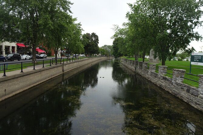 Lachine self-guided walking tour & scavenger hunt - What Is the Lachine Self-Guided Walking Tour & Scavenger Hunt?