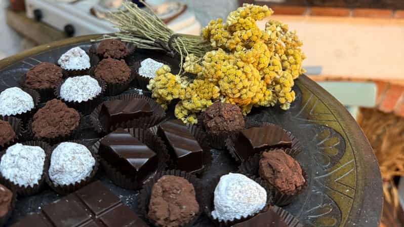 Laconi: chocolate and typical liqueurs tasting - Key Points