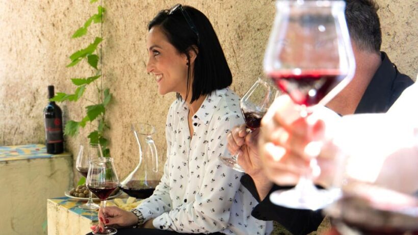 Laconi: visit a winery with wine tasting - The Tour Experience: From History to Tasting