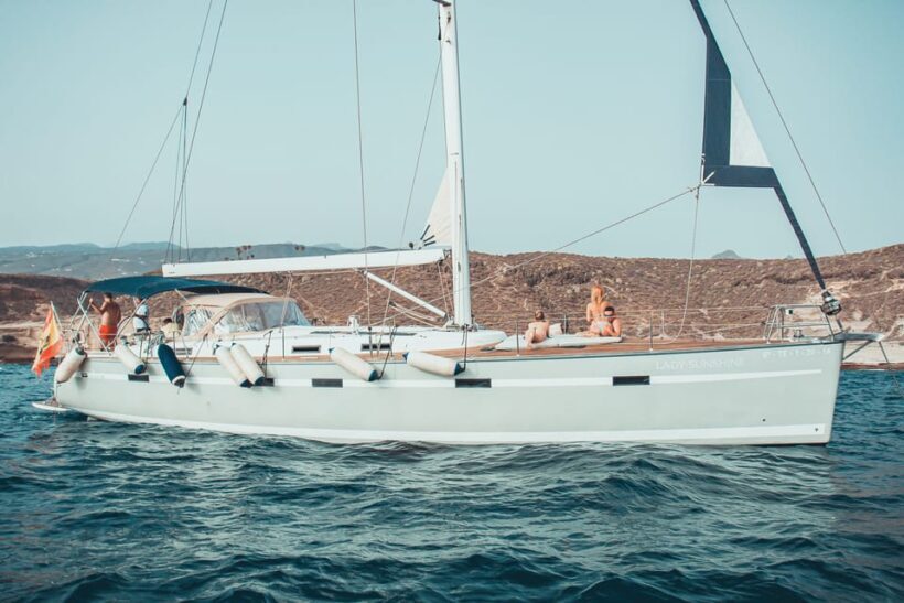Lady Sunshine Luxury Boat Private Tour, 2, 4 or 8 hours - Key Points
