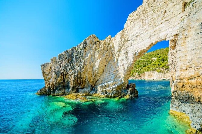Laganas Zakynthos: Marathonissi, Keri Caves and Turtles Spotting - Key Reasons to Consider This Tour