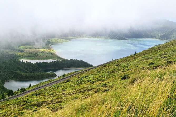 Lagoa do Fogo and Sete Cidades Private Full Day Tour - Exploring São Miguel: A Private Full-Day Tour of Lagoa do Fogo and Sete Cidades