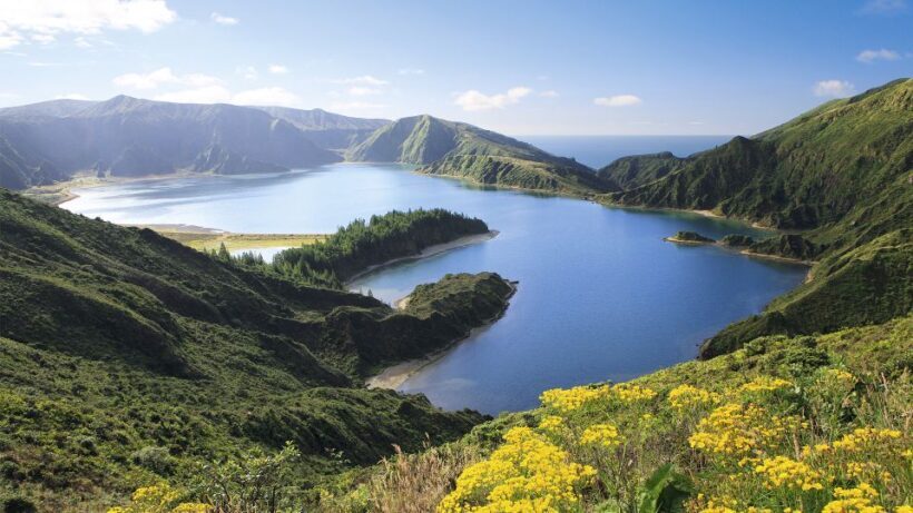 Lagoa do Fogo: Guided Volcano Geo Tour w/ Hotsprings Bathing - The Sum Up