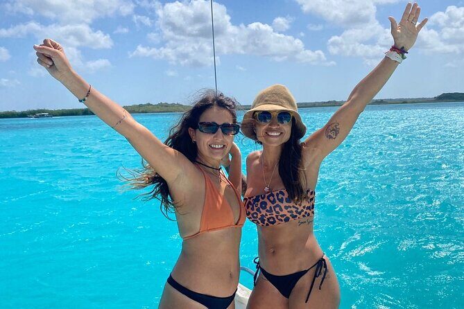 Lagoon of 7 colors from Costa Maya - Boat Tour and transportation - FAQs