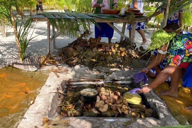 Lagoon Snorkeling Tour with Tahitian Oven Lunch in Bora Bora - Setting the Scene: What’s Included and What to Expect