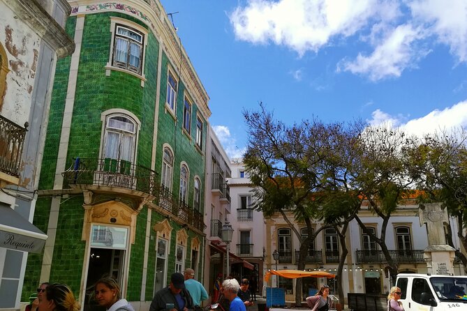 Lagos and Sagres Premium (From Faro) - Shared Small Group > VTOURS Algarve - Smooth Transportation and Comfortable Experience