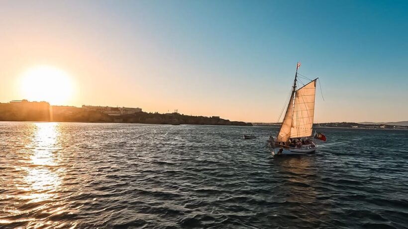 Lagos: Sunset Sail aboard a Traditional Boat with Prosecco - Cost and Value Analysis