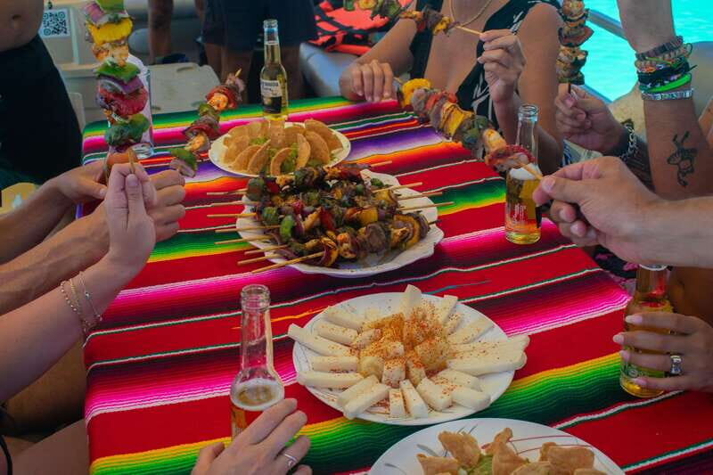 Laguna Grill: 4-hr Private Boat Tour with BBQ and Drinks - Authentic Experiences and Traveler Feedback