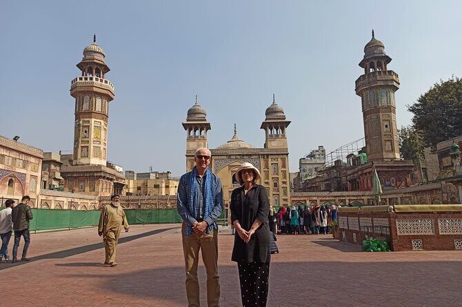 Lahore City, Fort, Museums and Walled City Exploration Tour - Exploring Lahore: A Journey Through History and Culture
