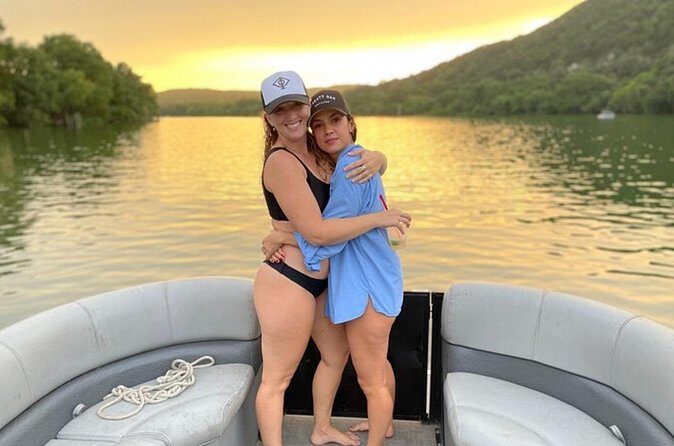 Lake Austin Boat Cruise 1.5 Hour Scenic Tour BYOB Per Person - In The Sum Up