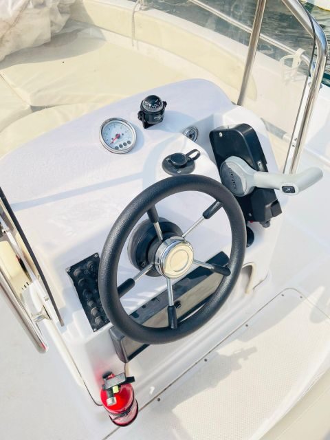 Lake Como: 5-Hour Private Boat Rental - Authenticity and Authentic Experiences